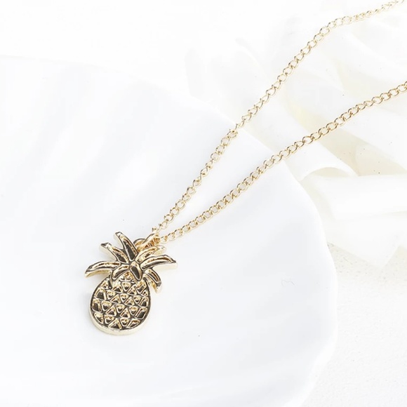 Jewelry | Gold Color Pineapple Pendant Chain Necklace | Poshmark